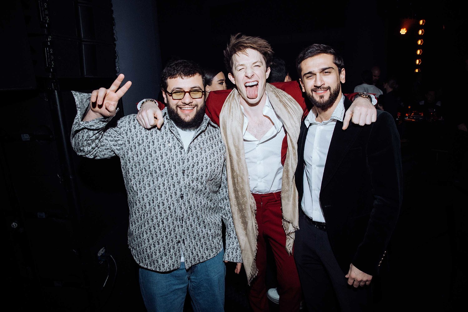 EMIN отпраздновал день рождения в кругу друзей: сольный концерт и ...