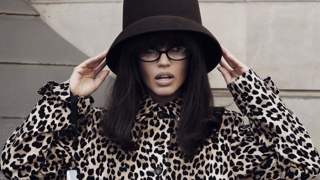 Стритстайл от Zivert на Неделе моды в Париже. Фото! | OK-magazine.ru