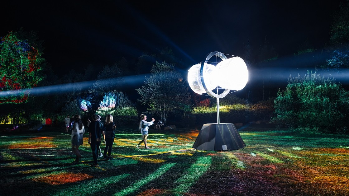 OUTLINE 2025: ЛЕТНИЙ ФЕСТИВАЛЬ ДВИЖЕТСЯ К ЗАВЕТНЫМ ДАТАМ В ИЮЛЕ | OK ...